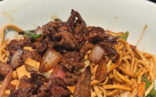 香干肉丝盖浇饭怎么做_香干肉丝盖浇饭家常做法