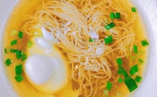 鸡蛋汤面怎么做好吃_鸡蛋汤面汤鲜面滑的技巧