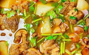 羊肉炖萝卜怎么做才没膻味_家常做法