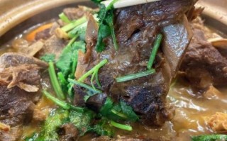 砂锅炖羊肉汤的做法_砂锅羊肉汤怎么炖不膻