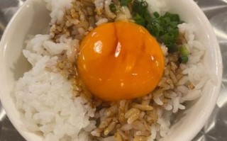 正宗猪油拌饭怎么做_猪油拌饭用什么米最好