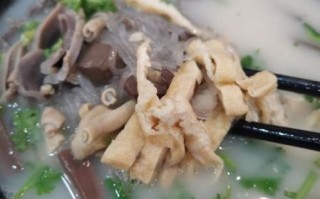 鸭血粉丝汤的做法_鸭血粉丝汤的家常做法