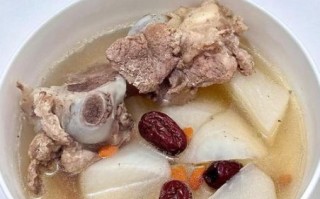 萝卜筒骨汤怎么炖好喝_萝卜筒骨汤的家常做法