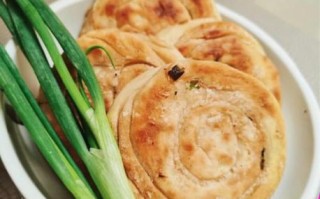 葱油饼怎么做又软又好吃_为什么凉了也不硬