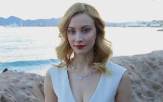 莎拉加顿是谁_莎拉加顿作品有哪些