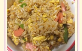 炒饭怎么不粘锅_家常炒饭做法步骤