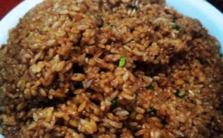 酱油炒饭怎么做才好吃_正宗酱油炒饭的做法窍门