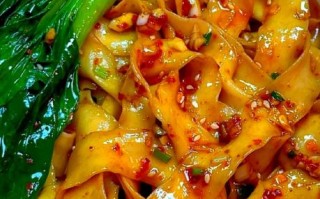 正宗油泼面怎么做_油泼面面条用什么面