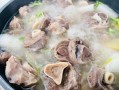 羊骨头汤怎么炖好喝_羊骨头汤去腥技巧