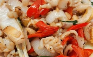 鱿鱼怎么做鲜嫩_鱿鱼焯水几分钟才不老