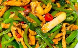 鸡胸肉炒青椒怎么炒才嫩_鸡胸肉炒青椒窍门