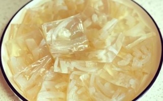 五香皮冻怎么做_皮冻要煮多久才凝固