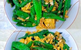 辣椒炒鸡蛋怎么炒好吃_辣椒炒鸡蛋图片真实做法