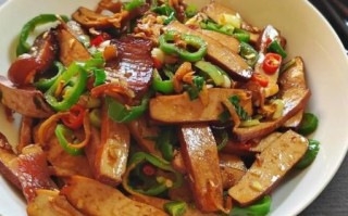 香干炒肉怎么炒好吃_香干炒肉的家常做法窍门