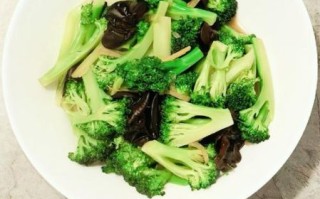 西兰花怎么炒才好吃_西兰花焯水几分钟最佳