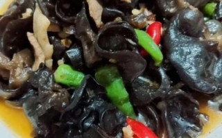 木耳炒肉怎么炒才嫩_木耳炒肉家常做法