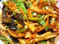 杏鲍菇炒胡萝卜怎么做_杏鲍菇炒胡萝卜需要焯水吗