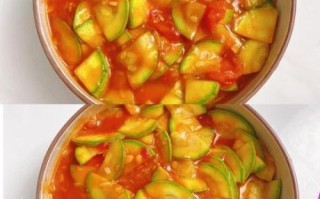 西葫芦炒西红柿怎么炒好吃_西葫芦炒西红柿要不要焯水