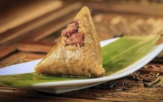 蜜枣粽子怎么做不夹生_为什么粽子中间还是硬的