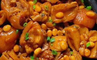 黄豆猪脚怎么做好吃_黄豆猪脚高压锅做法