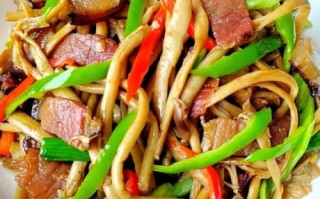 茶树菇怎么做好吃_茶树菇炒肉家常做法