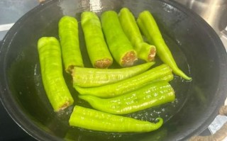 辣椒装肉的做法_辣椒塞肉怎么做好吃