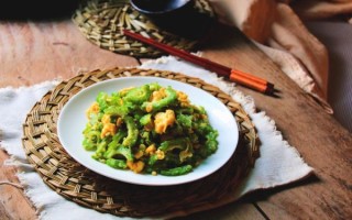 苦瓜怎么吃好吃_苦瓜怎么炒才不苦