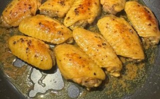 煎鸡翅要不要焯水_鸡翅焯水后再煎会老吗