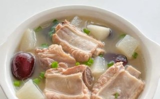 白萝卜怎么做好吃_白萝卜炖排骨的家常做法