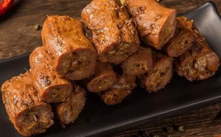 麻辣鸭脖怎么做才入味_鸭脖腌制多久才够香