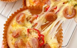 烤箱自制披萨饼怎么做_披萨饼底怎么发酵