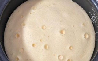 普通面粉蒸蛋糕怎么做_蒸蛋糕为什么塌陷