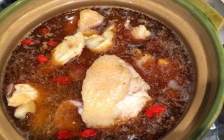 麻油鸡汤功效_麻油鸡汤做法