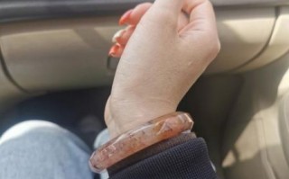 草莓酱手镯是什么材质_草莓酱手镯怎么保养