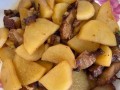 土豆炒肉怎么做好吃_土豆炒肉的家常做法
