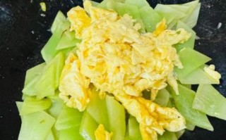 莴苣炒鸡蛋怎么炒好吃_莴苣炒鸡蛋的家常做法