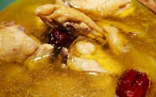 鸡汤怎么炖好喝_鸡汤去腥增香技巧
