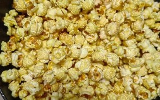 自制爆玉米花怎么不粘锅_爆玉米花用什么油最好