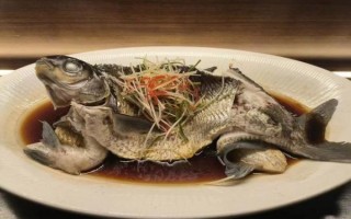 清蒸武昌鱼怎么做_正宗清蒸武昌鱼的做法