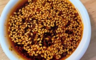 凉皮辣椒油怎么做_正宗配方比例