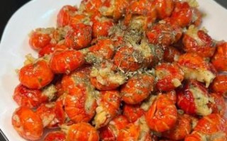 虾尾适合放什么配菜_虾尾配菜怎么搭配