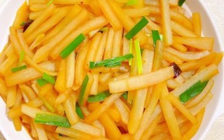 白萝卜怎么炒好吃_白萝卜炒着吃的做法