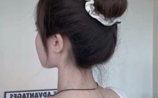 丸子头怎么扎_丸子头扎法步骤