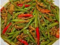 长豆角炒肉丝怎么炒才嫩_长豆角炒肉丝需要焯水吗