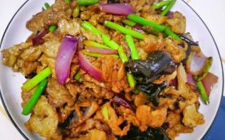 过油肉的家常做法_过油肉怎么做好吃又嫩