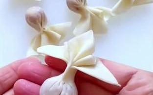 金鱼小馄饨怎么包_金鱼小馄饨包法步骤