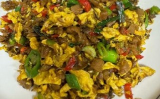 外婆菜怎么炒好吃_外婆菜炒什么最香