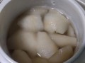 雪梨炖冰糖的功效与作用_雪梨炖冰糖的做法步骤