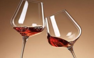 红酒杯怎么选_唯美酒杯拍照技巧