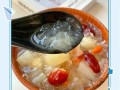银耳莲子羹怎么做_银耳莲子羹的做法步骤